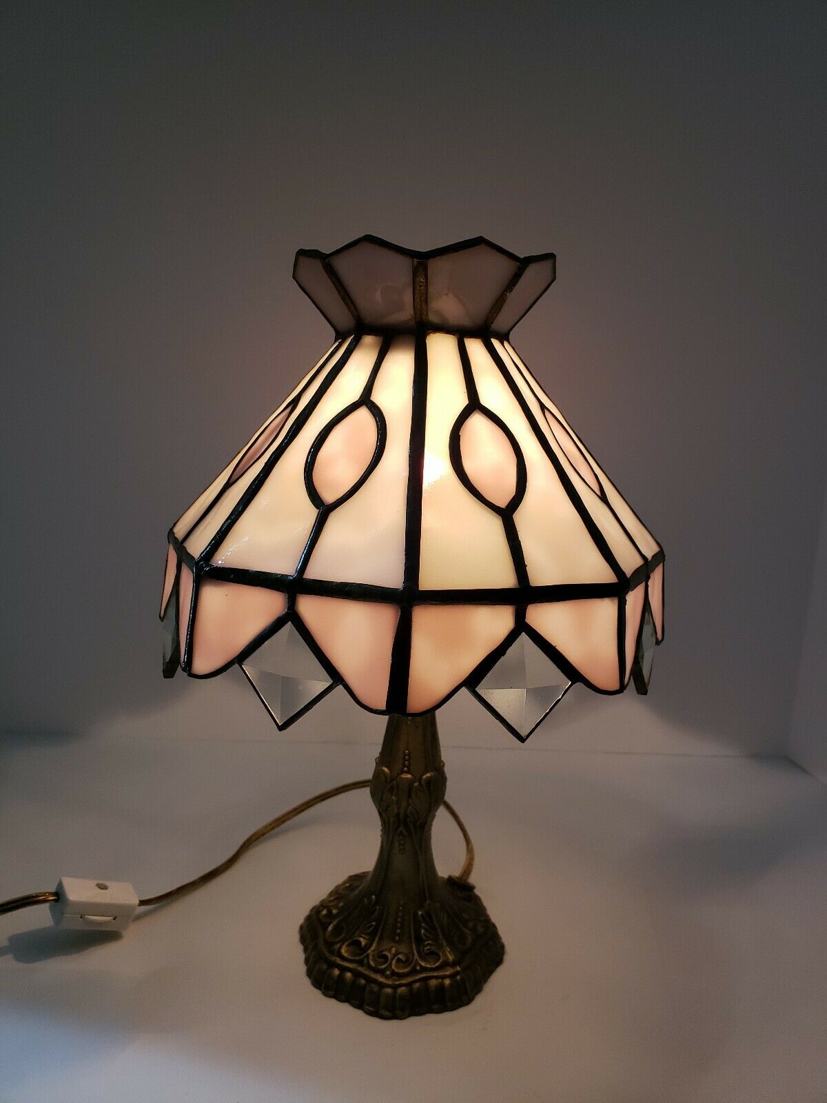 Tiffany Lamp Authentic (?) - Help with Identifying and Value? – Kovels