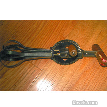 Ekco Egg Beater – Kovels